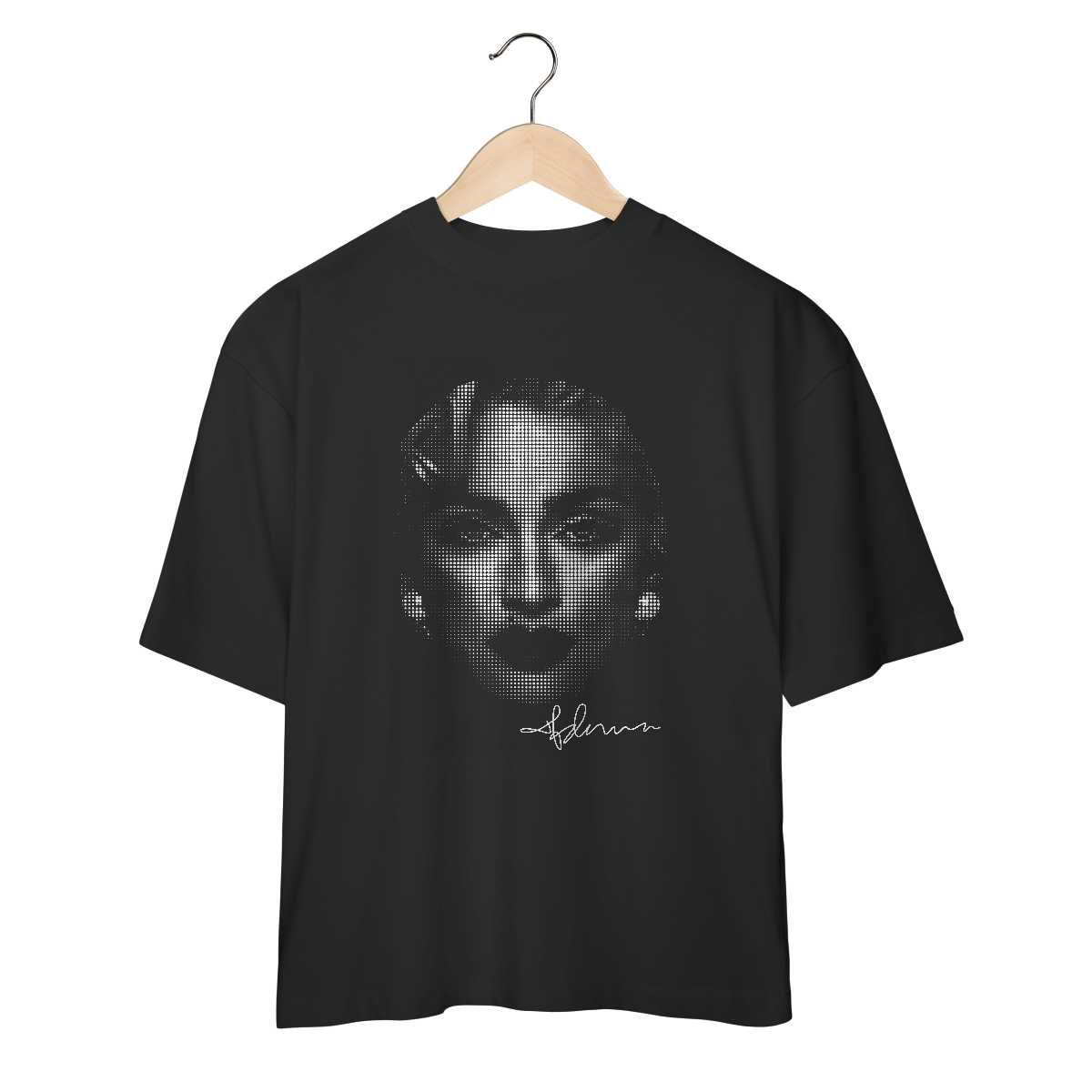 Camiseta Oversized Camiseta Oversized Madonna Big Head Pontilhado R$149,00 em UseRomani