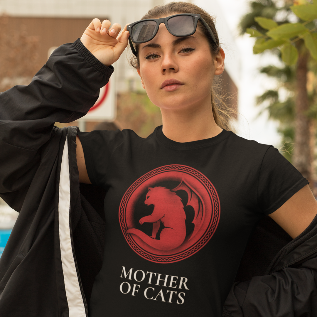 T-Shirt Classic Camiseta Mother Of Cats em KAMISE - Your Style